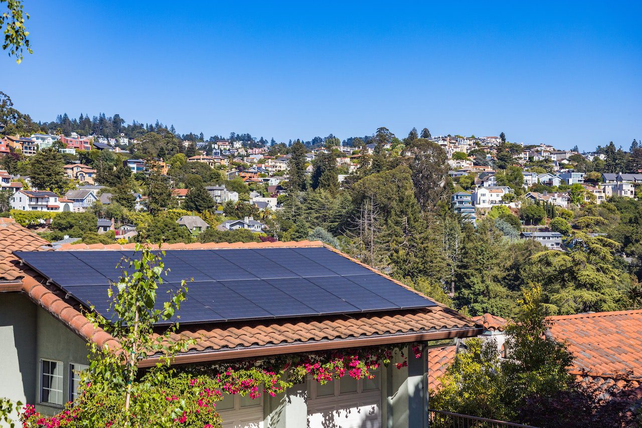 What Is the Difference Between a String and Micro Inverter? What Is the Difference Between a String and Micro Inverter?